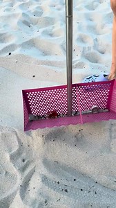 #beachcleanup #treasuresearch #beachfinds #treasuretrove #beachtreasure | Beach Treasure Hunt