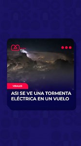 ⚡✈️ Desde la cabina de vuelo: impresionante tormenta eléctrica Un video capturó el momento justo en que se desarrollaba una tormenta eléctrica desde la cabina de vuelo de un avión. Las impactantes imágenes se volvieron virales en redes sociales. 🌩️📲 #MediosRioja | Medios Rioja