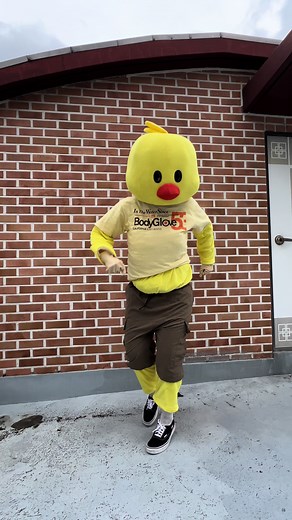 야채 먹어서 가벼운(?) 발걸음🐥🐾🪽 Veggie Dance #야채댄스 🥕🥬🫑🍅🍆 #요즘유행하는챌린지 #veggiedance #베지댄스 #challenge