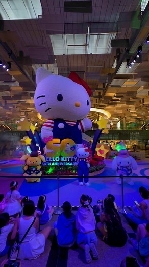 116K views · 1.1K reactions | FIRST LOOK!] Hello Kitty & friends take over Changi Airport this festive season! Changi Festive Village is back from now to 1 Jan 2025 and here’s all the fun you can have - an 8m-tall Hello Kitty, photo spots, Meet & Greet, carnival, games, rides and also an Inflatable Water Park… a first at Changi Airport! | Cheekiemonkies | Facebook