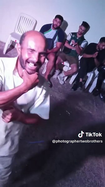 Vidéos de photoghraphe deux frère (@photographertwobrothers) avec Lmard Li Fiya Mal9itlahch Dwah - Cheb Amine Tigre