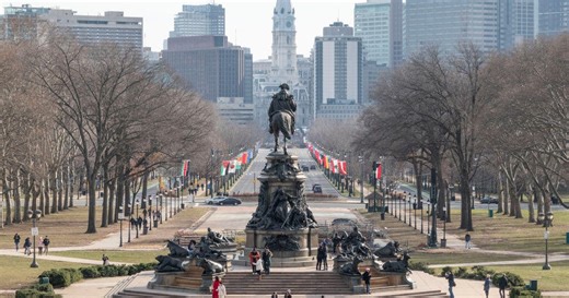 Drivers who run red light at Kelly Drive and Eakins Oval now subject to $100 fine