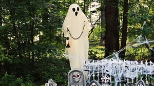 Haunted Hill Farm 47" Hanging Ghost Halloween Animatronic