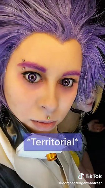 ABO hits a little different. More HotM at @tepidgarbagefire #cosplay #mha #shinkami #kaminari #shinsou #denki #hitoshi #myhero #bnha #au #abodynamics