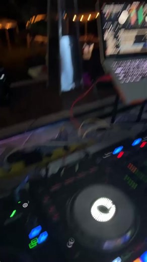 When you vibing #dj #monckeymaster #dvlm #tomorrowland #music #fypシ