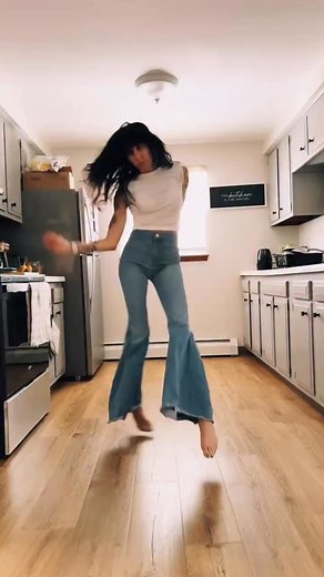 13K views · 2.3K reactions | This song is currently on repeat for me  Who’s seen the movie for Bruce that’s out? I can’t wait to see it! ✨ Have a great night 﫶 Bruce Springsteen ~Cover Me #1984 #the80s #80smusic #80ssongs #80splaylist #80skid #80srock | Heather Watts | Facebook