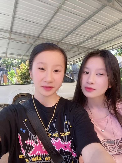 Khn Barn2🤣#เทรนด์วันนี้ #tiktok #fyp #ຟິດຄົນຫນ້າຮັກ🙈💞 #ມື້ອື່ນກະດັງ #ລີໂພສໃຫ້ຫອມແກ້ມ😜555