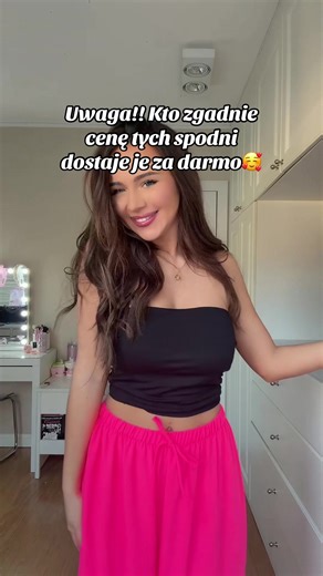 Dodam, że mam ich z 15 kolorów 🤣🩵 #dlaciebie #fyp #dc #foryou #outfit