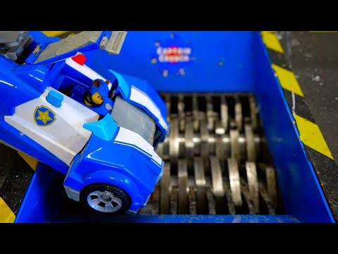 SHREDDER vs PAW PATROL CAR