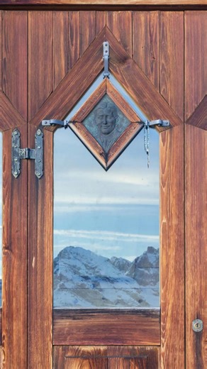 Vintage Aesthetic Moments That Feel Timeless 🎞️✨