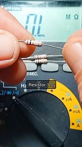 179K views · 1.7K reactions | This is the basic science of electronics about calculating the resistance value of a resistor when arranged in parallel. #Resistor #Electronics #fbpro #ElectronicComponents #reels #Resistencias #Resistencia #Marca #Número #Código #Tutorial #Tips #Calculator #Resistance #fyp #rels | Bang Cand | Facebook