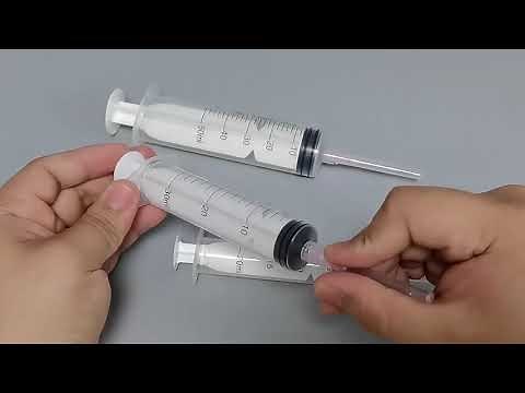 Disposable syringe with needle
