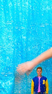 1.3M views · 5.2K reactions | Magic Sponge Wall Cleaner for Pregnant Tummies! 擄什 #gadget | SMOL | Facebook