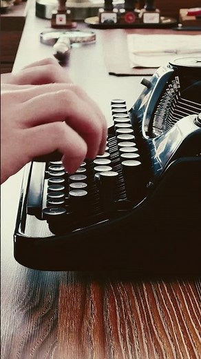 Typewriter ASMR | Satisfying Vintage Typing Sounds ✒️⌨️