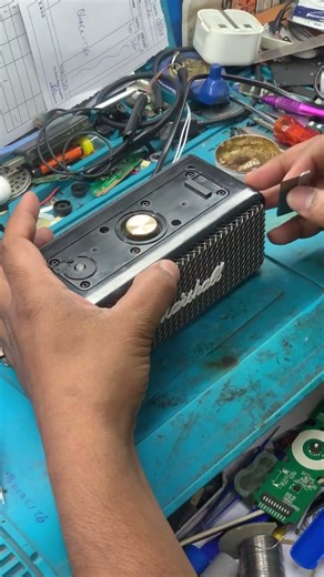Dead Marshall Emberton 2 Repaired in 60 Seconds 😱🔧 | Satisfying Speaker Fix #educational #diy #tech