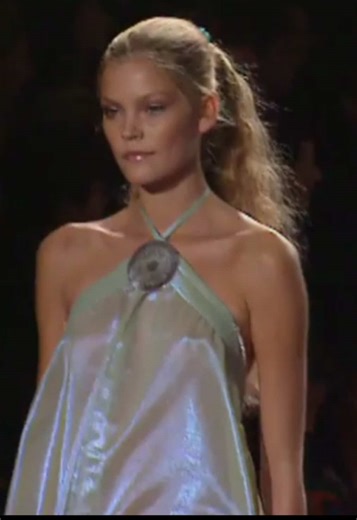 May Andersen for Chanel Spring/Summer 2000