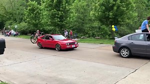Some sights and sounds from South High’s senior parade! Parents organized the caravan to celebrate seniors, whose graduation ceremonies are delayed this year. | Parkway Schools