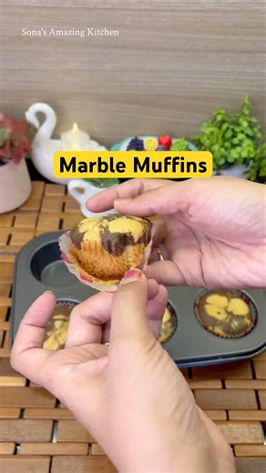 Chocolate Vanilla Marble Muffins | Bakery Style #youtubeshorts #shorts #trending