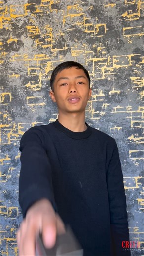 19 reactions | Flat hair? Not anymore.  This volumizer powder delivers insane lift, absorbs excess oil, and gives a clean matte finish. Lightweight, safe for daily use, and perfect for instant styling. #CreedLifestyle #HairVolumizer #InstantVolume #MatteFinish #NoMoreFlatHair #HairGoals | Creed Lifestyle Nepal | Facebook