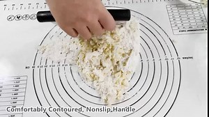 KUFUNG Stainless Steel Pastry Scraper Bench Scraper Chopper, Best as Pizza and Dough Cutter (Silver, 8 Inch)