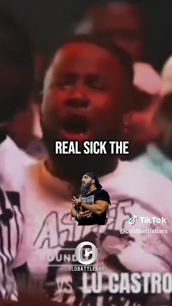 Epic Rap Battle Highlights and Bar Edits - URLTV and SmackURL