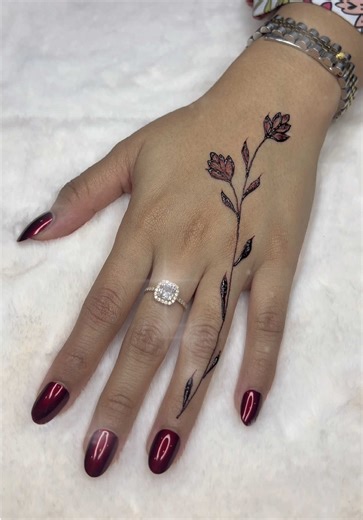 Tutorial Henna Simple Bunga - Cara Mudah dan Cantik