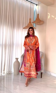 SHOP NOW🚨 LOOK 1 https://www.qalamkar.com.pk/collections/luxe-silk-1/products/ua-03-alma LOOK 2 https://www.qalamkar.com.pk/collections/luxe-silk-1/products/ua-05-fiore When sisters slay together @blooseclues you know it’s a look worth celebrating! ✨ These stunning ensembles from our Luxe Silk collection are the perfect match for two beautiful souls. 💫 Don’t miss out—shop now on qalamkar.com.pk before they’re gone! #SisterGoals #LuxeSilk #Qalamkar #embroidery #zarbozi #handcrafted #festivecoll