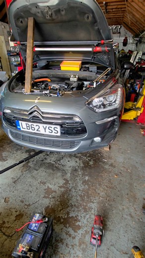 DS5 Hybrid 2.0 HDi - (DPF) Differential Pressure Sensor Location 😳 Should keep you busy stripping this one out to replace the faulty sensor! #dansautomotiveservices #thankyou #thankyouforyoursupport #thankful #viralshorts #viralreelsシ #supportlocal #hybrid #evvehicle #toyota #promo #maindealer #cars #virals #battery #funnymoments #funnyvideo #garage #workshop #funnymemes #funnyreels #breakdown #recovery #emergency #repaired #diagnostic #mobilemechanic #airconditioning #funny #humor | Dans Autom