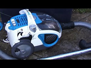 Kambrook Cyclonic Vacuum Destruction