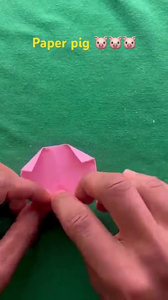 How to Make Peppa Pig Out of Paper 🐷✨ | Easy DIY