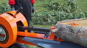 [Hot Item] 34ton Bed Height 630mm 3s Cycle Time Quick Log Splitter