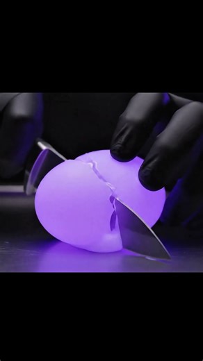 Cutting Alien Egg Tingles ASMR