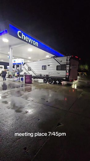 what its like to ride horses in the Rose Parade... in the FIRST RAIN in 20 yrs! @The Norco Cowgirls 🤍 @Rose Parade #roseparade2026 #roseparade #equestfest #drillteam