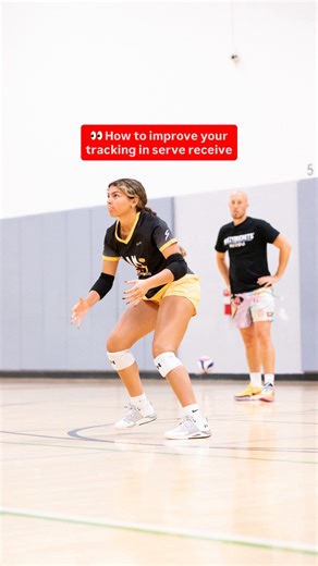 Want to improve your tracking in serve receive…? 👀 ☝️Tracking can become harder as you start to reach a higher level, as serves are traveling faster and floating more! This is a great drill to really work on getting the ball to the same position on your body each time. 🔥 📩 Comment ‘BUMP’ for a discount code for the @liberoacademy 📲 Text us #libero at (562) 553-6754 to get the private link to our next FREE webinar ⛽️ Powered by @slunksfamily #Volleyballplayer #volleyballteam #volleyballplayer