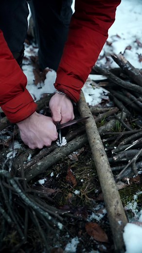 How to Start a Fire Quickly and Safely