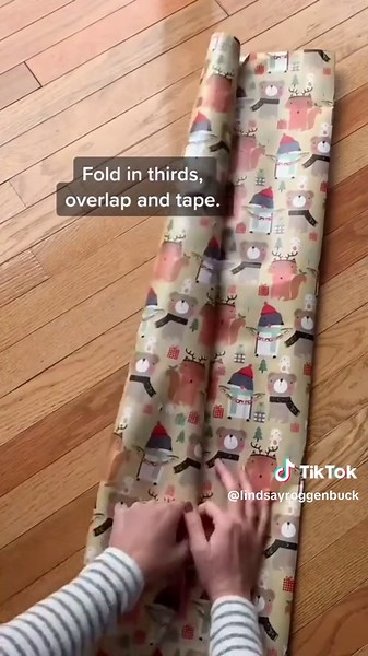 They’re baaaack!! You all know I love a good hack so the holiday wrapping hacks series is BACK in full swing 🙌🏻! And stay tuned for some fun additions this year!🎉 You’re going to want to save these for later because they’re going to come in SO handy! And don’t forget to follow along for more wrapping hacks all season long! Tag me know if you try this out! I’d love to see ☺️ You can find all my favorite gift wrapping finds in my Amazon storefront in my profile under “Gift Erapping Essentials”