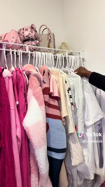 resetting your life BEFORE the new year🥹>> #lifereset #resetmylife #resetwithme #getmylifetogether #resetroutine