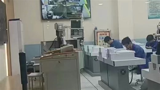 数控仿真理实一体化多系统学生机六人组多系统学生机智慧机床立式数控仿真一体化立式数控仿真一体机