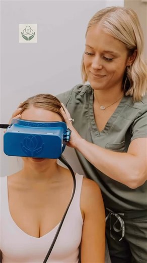 What IS Nystagmus? 👀 It’s an involuntary eye movement - basically your eyes make small, rhythmic jerking movements you can’t control. You usually can’t even feel it happening, but as your vestibular therapist, I can see it... especially with these special goggles! Why Does It Matter? 🤔 Nystagmus is like a secret message from your inner ear! Your balance system and eyes are deeply connected. When something’s off in your inner ear (like BPPV, vestibular neuritis, etc.), your brain gets confused 