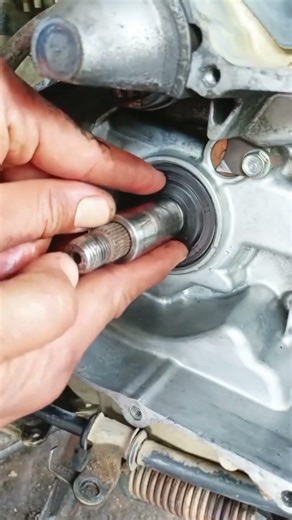 mechanic tricks for installing crankshaft seals #tutorial #otomotif #global #international