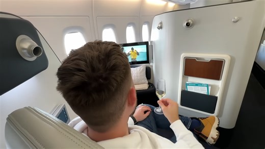 The Qantas first class suite experience Australia to England no sleep needed