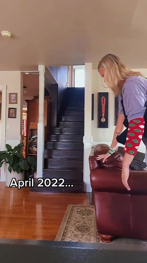 Seven months ago I had labrum surgery on my shooting shoulder with 9 anchors to repair the entire labrum…. Now, I’m back doing what I love better than ever. Moral of the story, never lose faith. NEVER GIVE UP 💪🏻 #comebackstory #shoulder #surgery #injury #wbb #basketball #collegesports #journey #adversity #fyp #greenscreenvideo #greenscreen