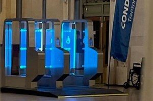 MTA crew made 'daring rescue' of 3-year-old autistic boy on tracks near NYC