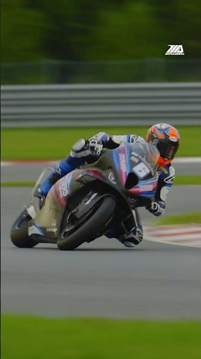 BMW M 1000 RR - Cameron Beaubier's winning bike for his 6th Superbike Championship #motorcycle