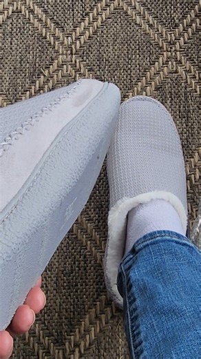 Watch Honest review of slippers on Amazon Live