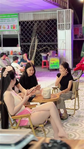 toàn thấy hứa riết g ế luôn 😝