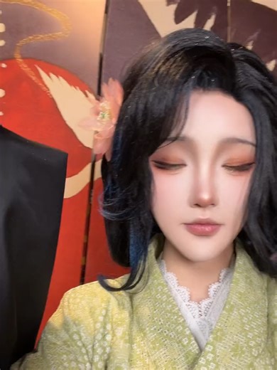 How to take photos for the New Year #demonslayer #photomagic #douma #inosuke