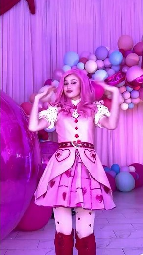 Bridget (Ruby Rose Turner) dancing Shuffle Of Love 💖 Disney Descendants: The Rise Of Red Short Story