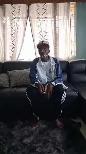 Handeyi tese guys @@Elvian Cakes 02