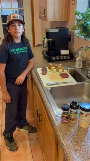 🥩 Bobby and Denton grill up some elk steaks. What’s your favorite way to cook elk? Let us know down in the comments. | Phoenix Chapter of Safari Club International